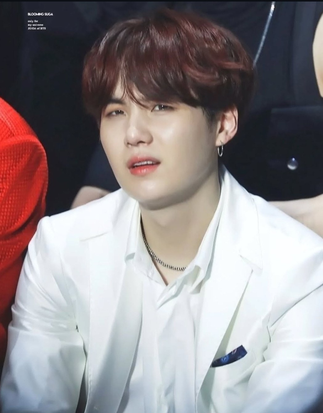 BTS Community Post - Suga: COMO ASSIM FUI CASADO? Suga: E NEM EU SABIA DISSO! Suga: MAS, NÃO ...