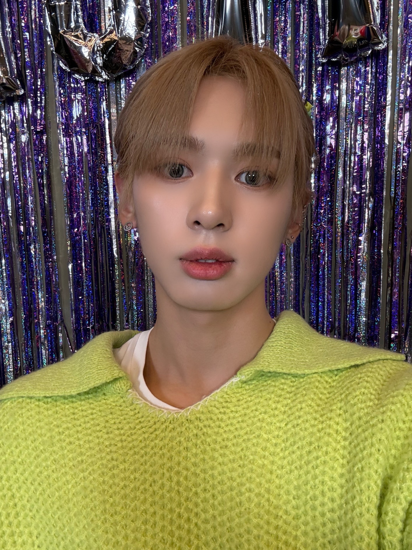 Dxmon 커뮤니티 포스트 다이몬 벌써 1주년~🔥🔥 축하해줘서 고마워요 몬스들~~~🥰 앞으로도 행복하쟈😘💕💕 히