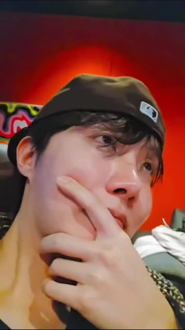 BTS Community Post - lol