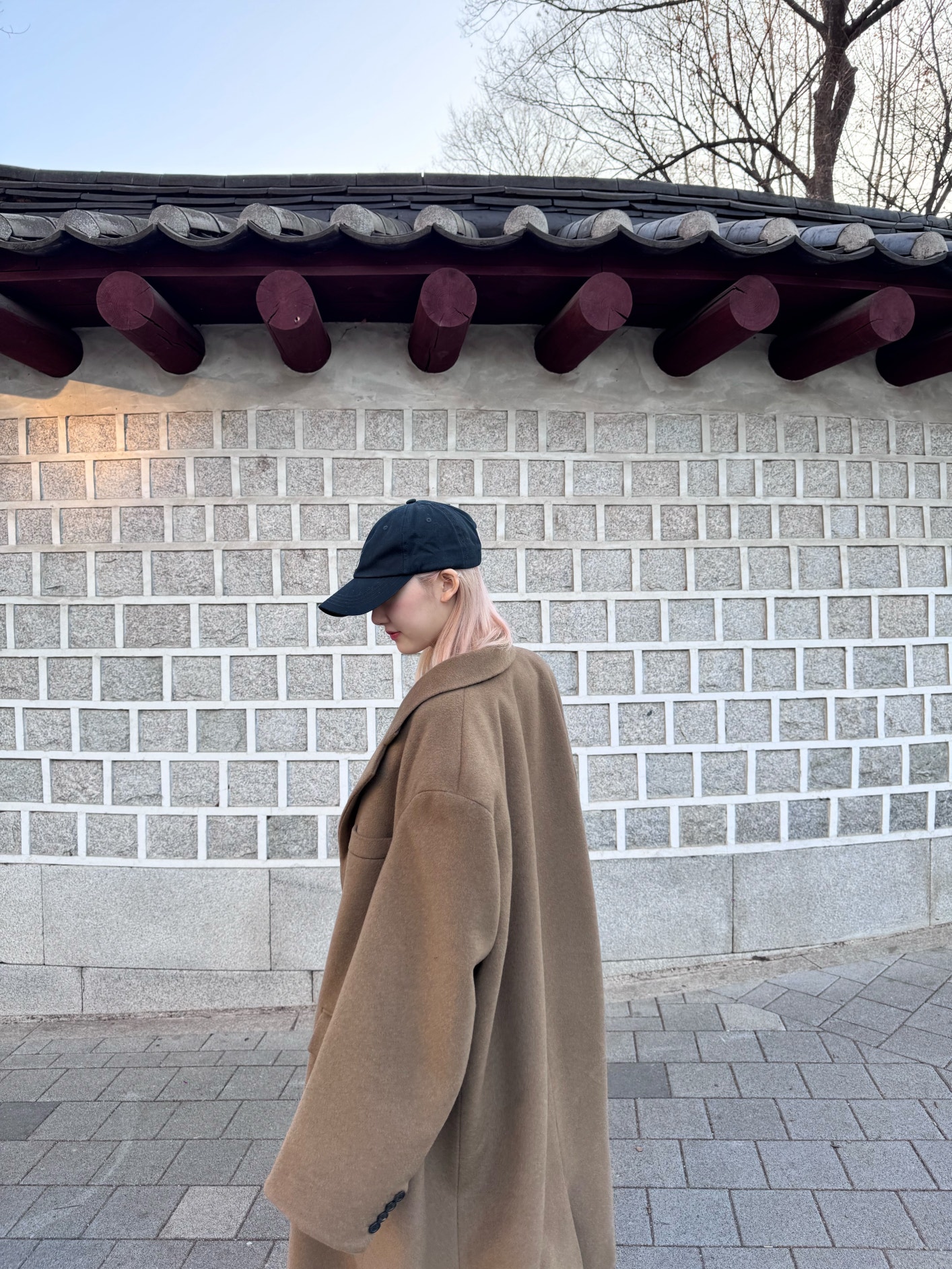 BABYMONSTER Community Post - Coat is the best in winter🧥 ️ (Oh COCOA ...