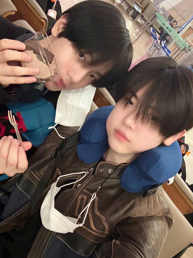 Close Your Eyes Community Post 호승송과 사진 Jang Yeojun