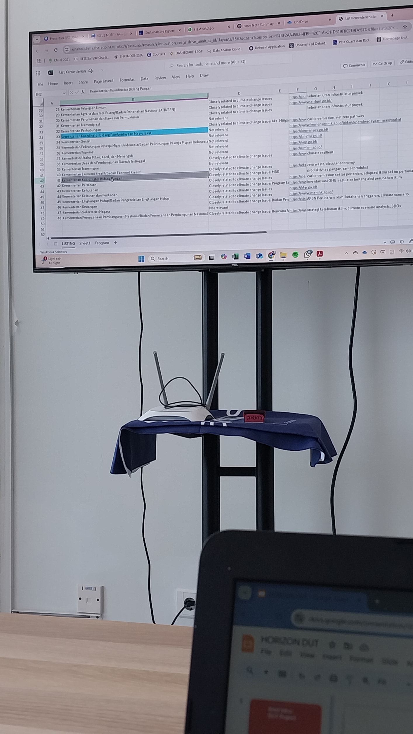 ENHYPEN Community Post - im going back to work, #DearJay n i have ...