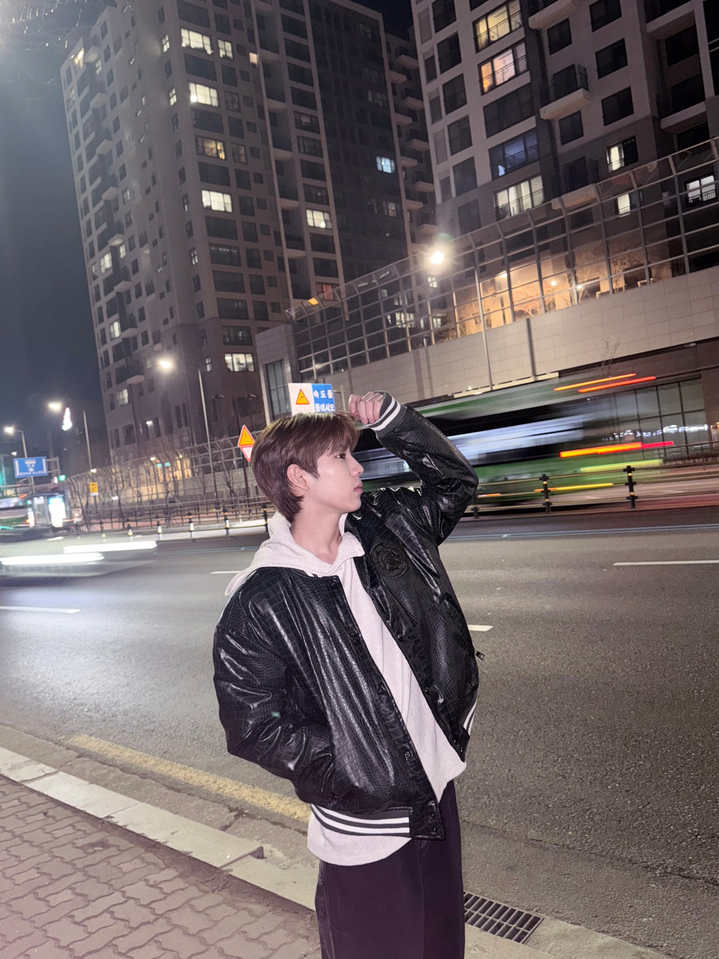 ARrC社区帖子 - 아커들!! 아크 comeback 그리고 Andy의 데뷔까지 3일만 남았어요 😍😱 진짜 믿기지 않아요😅 다들 ...