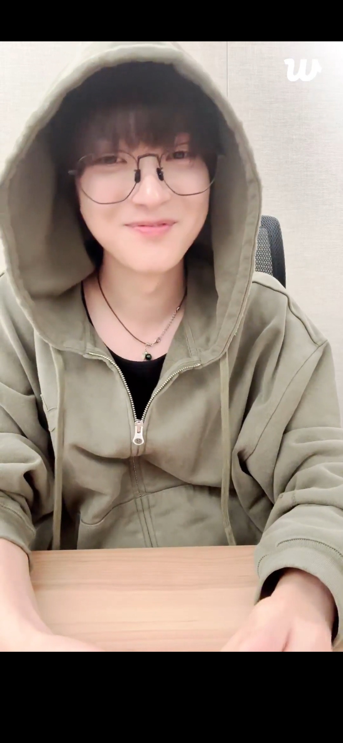 &TEAM Community Post - #to_ej 今勉強してるんだけど、これ見ながら勉強してるとテレビ通話でうぃじゅと一緒に勉強してる感じがする笑 まじでうぃじゅの笑い方大好き🙈💕 ...