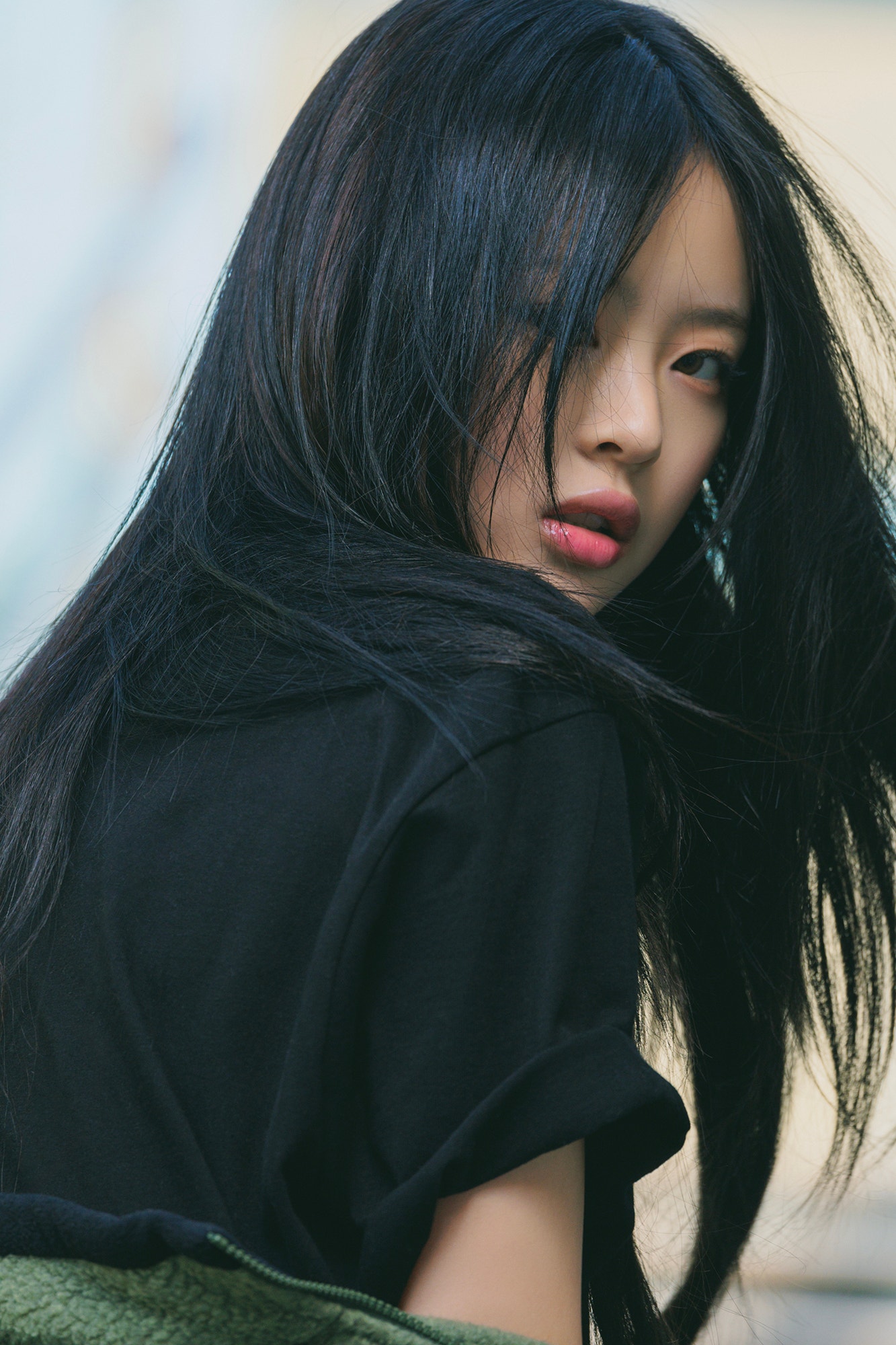 NewJeans Community Post - hi guys~~~ 👖 ️🐰 Our fandom name is Bunnies. Welcome all Bunnies to ...