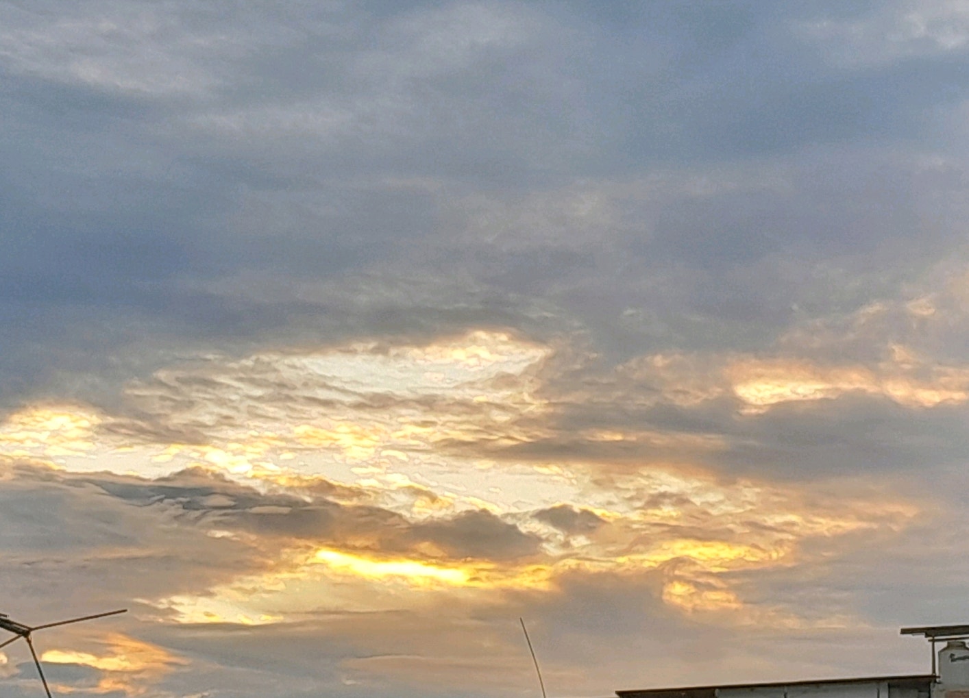 BTS Community Post - BTS 💜 ️💜🫰💜🫶💜💜💜🤗, cuidense mucho, bendiciones💜💜💜