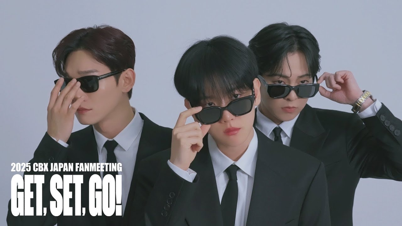 Weverse CHEN Media - 𝟐𝟎𝟐𝟓 𝑪𝑩𝑿 𝑱𝑨𝑷𝑨𝑵 𝑭𝑨𝑵𝑴𝑬𝑬𝑻𝑰𝑵𝑮 𝑮𝒆𝒕,𝑺𝒆𝒕,𝑮𝒐! Poster Photo Shoot Behindㅣ첸백시 (CBX)