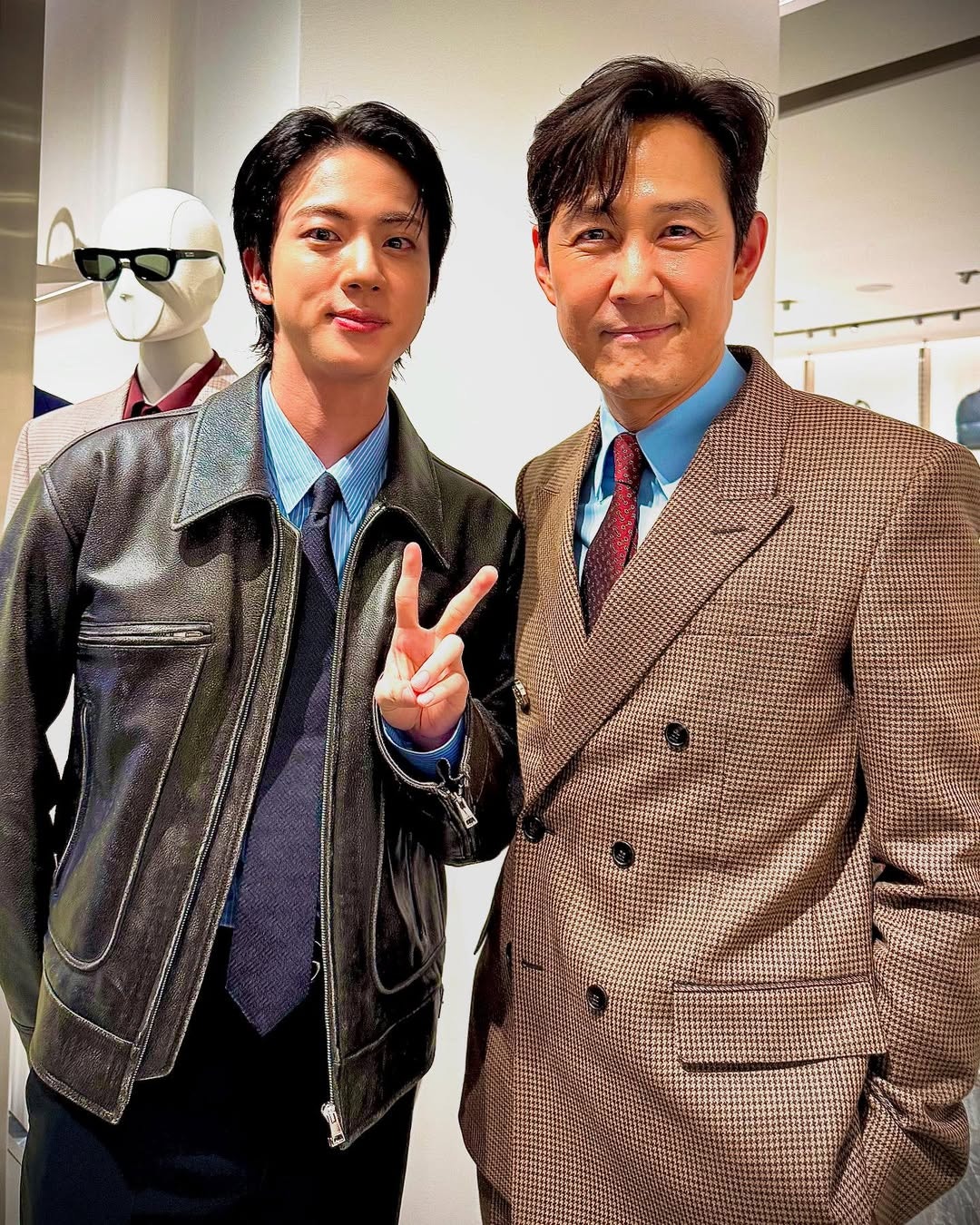 BTS Community Post - lee jung jae insta post update with jin
