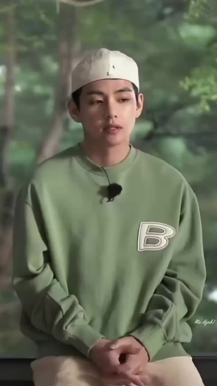 BTS Community Post - EY Yoo Bro😄🤍