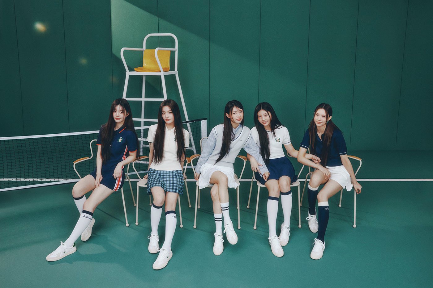 ILLIT Community Post - illit looks as beautiful as ever