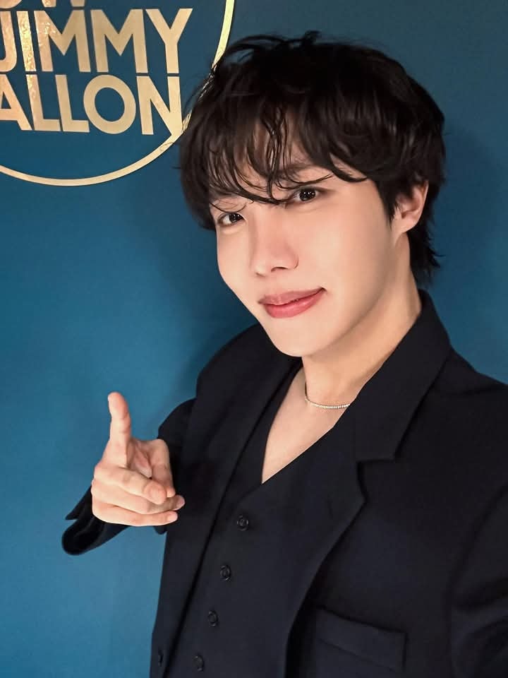 BTS Community Post - Jhope in "The Tonight Show with Jimmy Fallon" 🐿 # ...