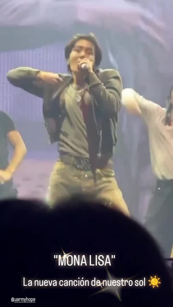 BTS Community Post - MONA LISA IS COMING HOPE ON THE STAGE IN BROOKLYN ...