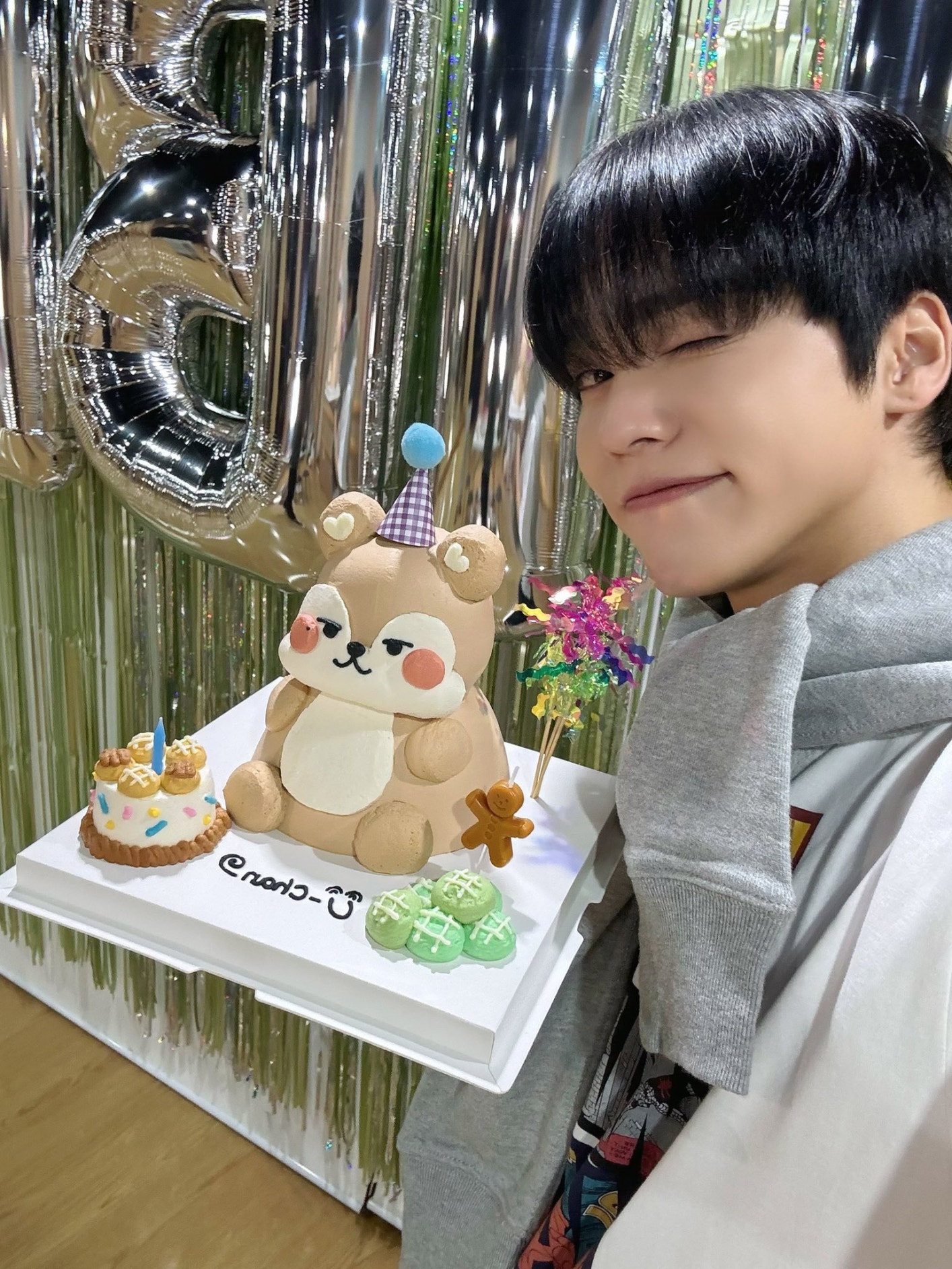ONF Community Post - happy yuto day 🐿️🎂💙 hope our maknae always stay happy and healthy (and be ...