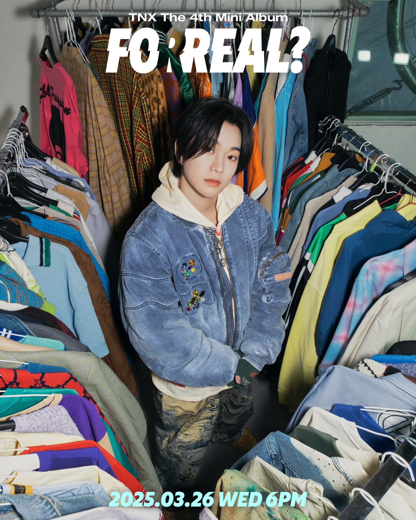 Weverse TNX Image - So, can we get closer? #장현수 #HYUNSOO