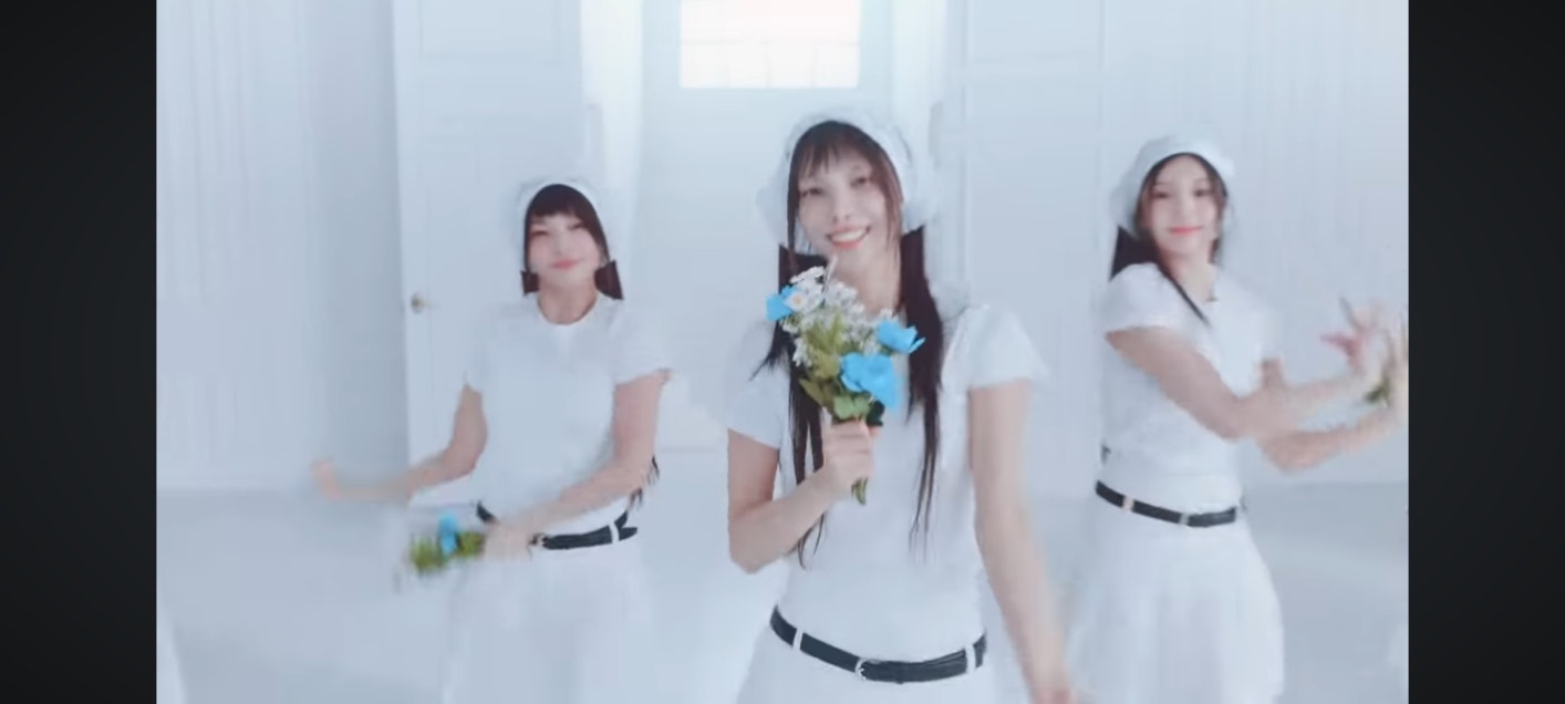 ILLIT Community Post - TBS テレビ 04 : 38 ～ Almond Chocolate BGM 04 : 52 ～ Almond Chocolate BGM TBS ...