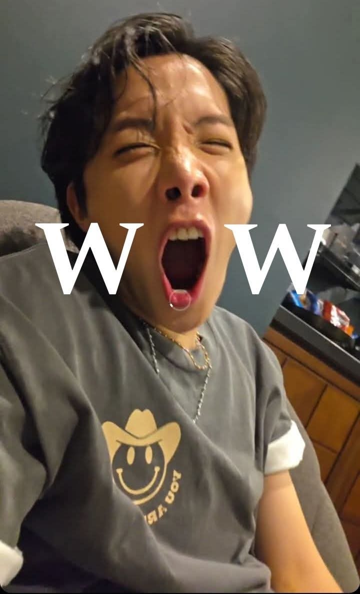 BTS Community Post - 😲 WOW 😳