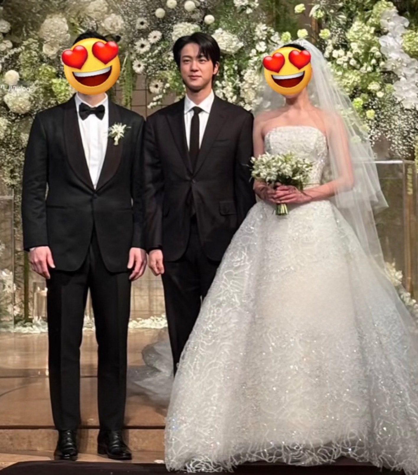 BTS Community Post - Kim Seok Jin being MC in a friend's wedding today 🥺