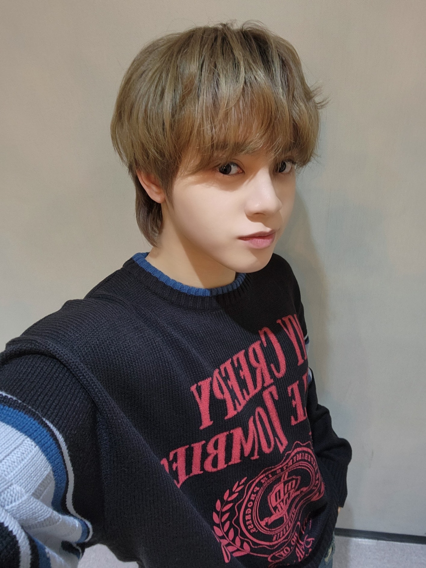 ARrC Community Post - long time no see~~~오랜만이네요~~~ 주말은 어떻게 보냈어요 🤔🤭Cuối ...