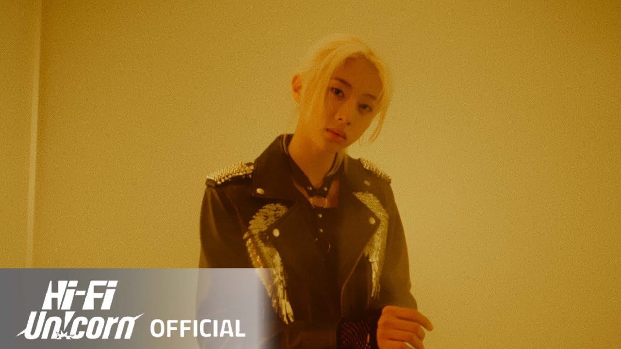 위버스 Hi-Fi Un!corn Media - Hi-Fi Un!corn - ”Beat it Beat it” Solo Teaser ...