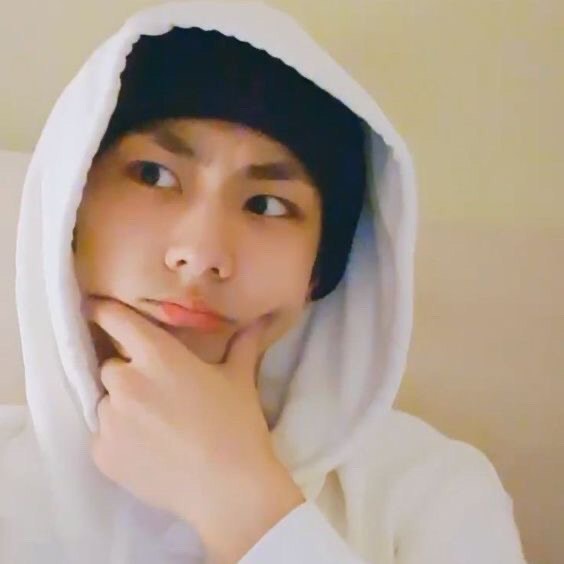 ENHYPEN Community Post - Guysss what should I be for halloween?? 🎃 I’m ...