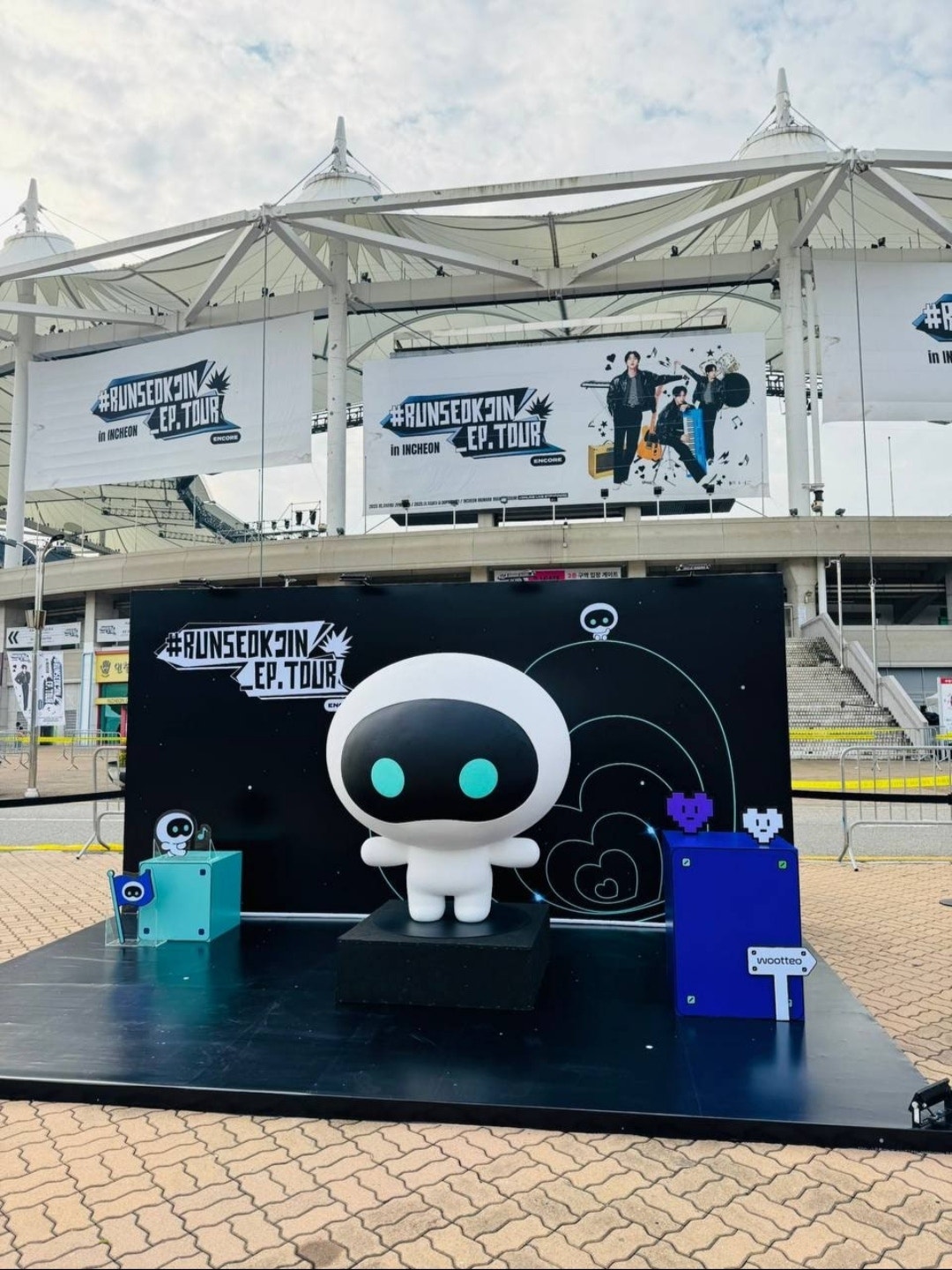 BTS Community Post - Good luck, fighting👍🏻🔥🔥