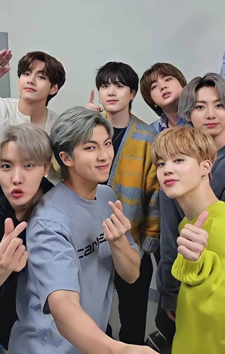 BTS Community Post - ARMY 2.0 checking in…💜 Watching MAMA tonight made ...
