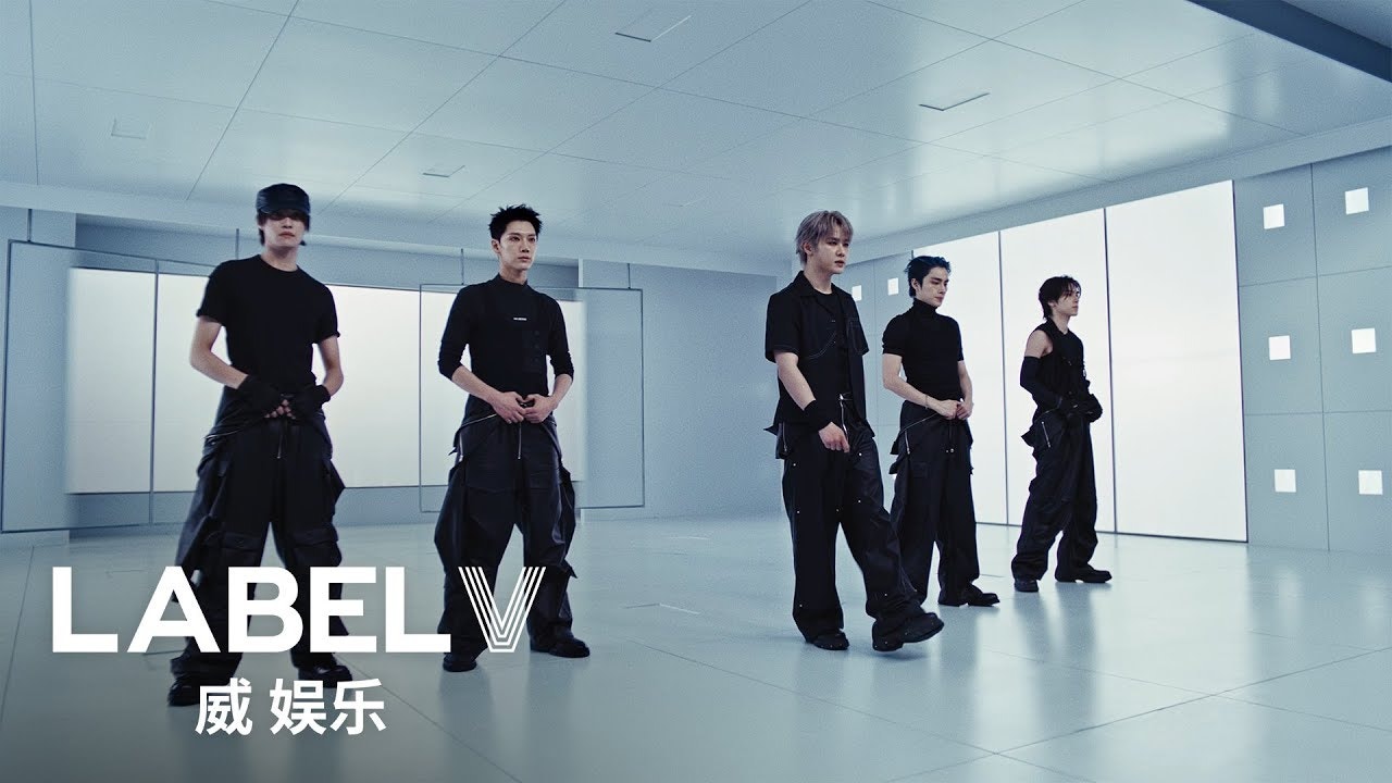 Weverse WayV Media - WayV 威神V '白色定格 (Eternal White)' MV