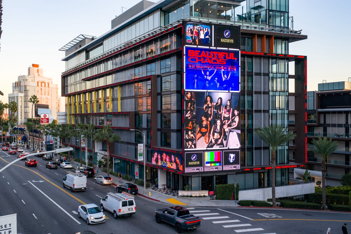 KATSEYE 커뮤니티 포스트 - LA EYEKONS are you ready to get Gnarly?!?!? go visit ...