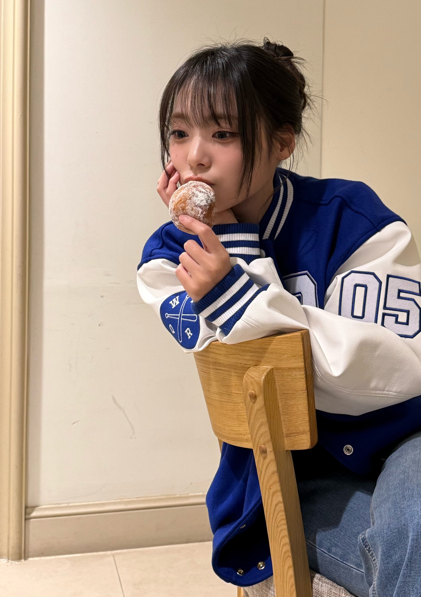 QWER Community Post - 도넛도넛 - Siyeon