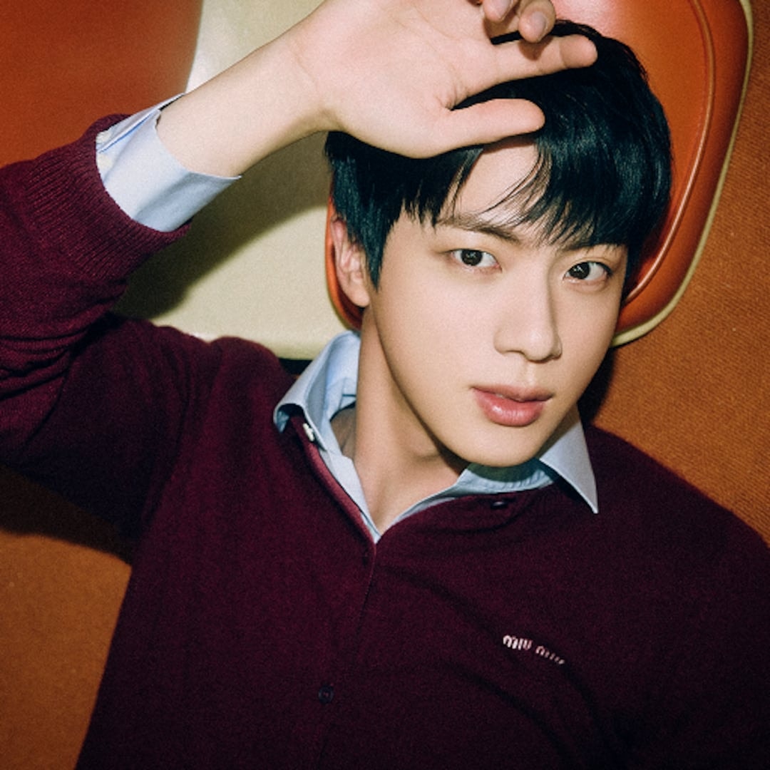 BTS Community Post - VOTE VOTE VOTE JIN NOW!!! WE NEED TO WIN TODAY OF ...