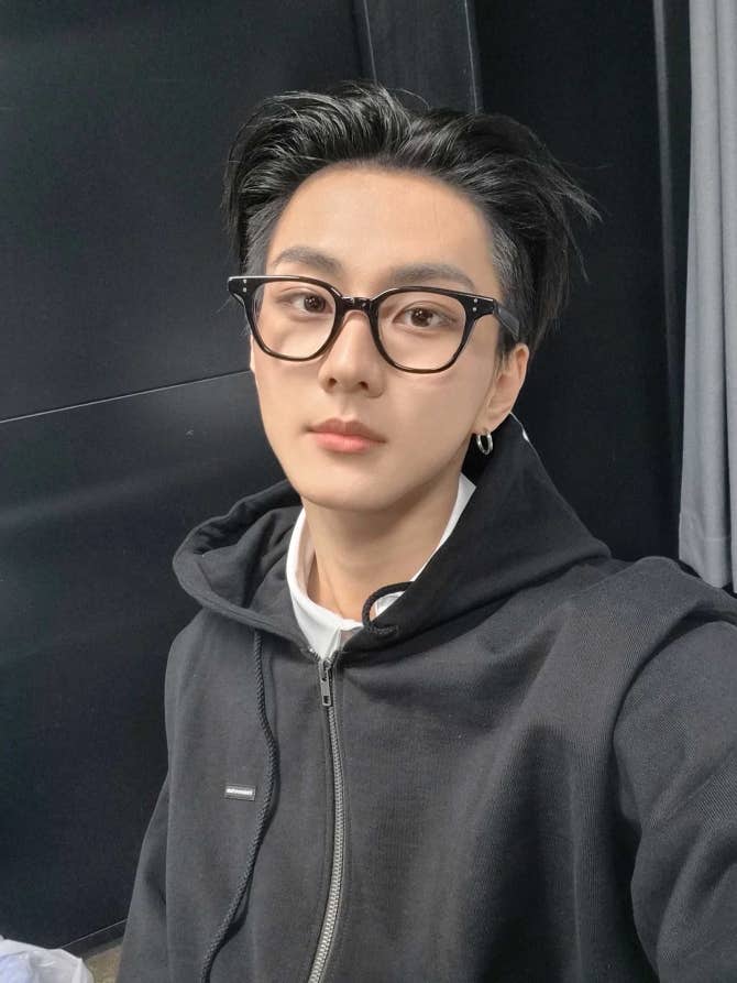 ENHYPEN Community Post - 𝙅𝙪𝙨𝙩 𝙅𝙪𝙣𝙜𝙬𝙤𝙣 𝙨𝙝𝙪𝙩𝙩𝙞𝙣𝙜 𝙖𝙡𝙡 𝙩𝙝𝙚 𝘾-𝙀𝙣𝙜𝙚𝙣𝙚𝙨 ...